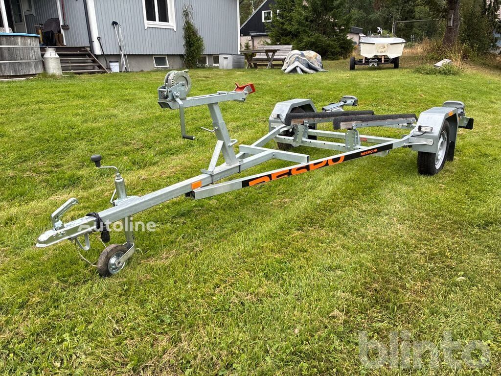 Prodaje se Respo 750V451T179 Vattenskotertrailer prikolicu za čamac na aukciji