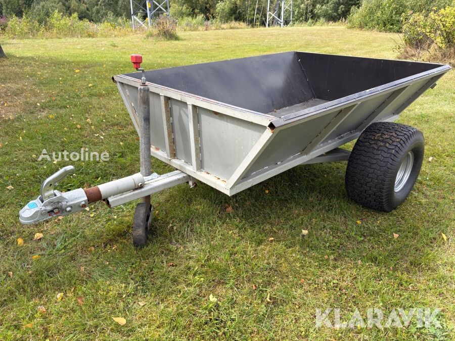 Prodaje se ATV prikolicu za motocikle na aukciji