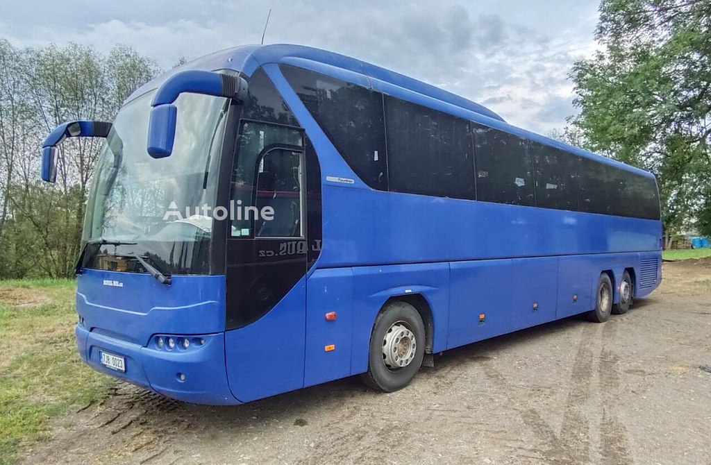 Neoplan Tourliner P22 turistički autobus