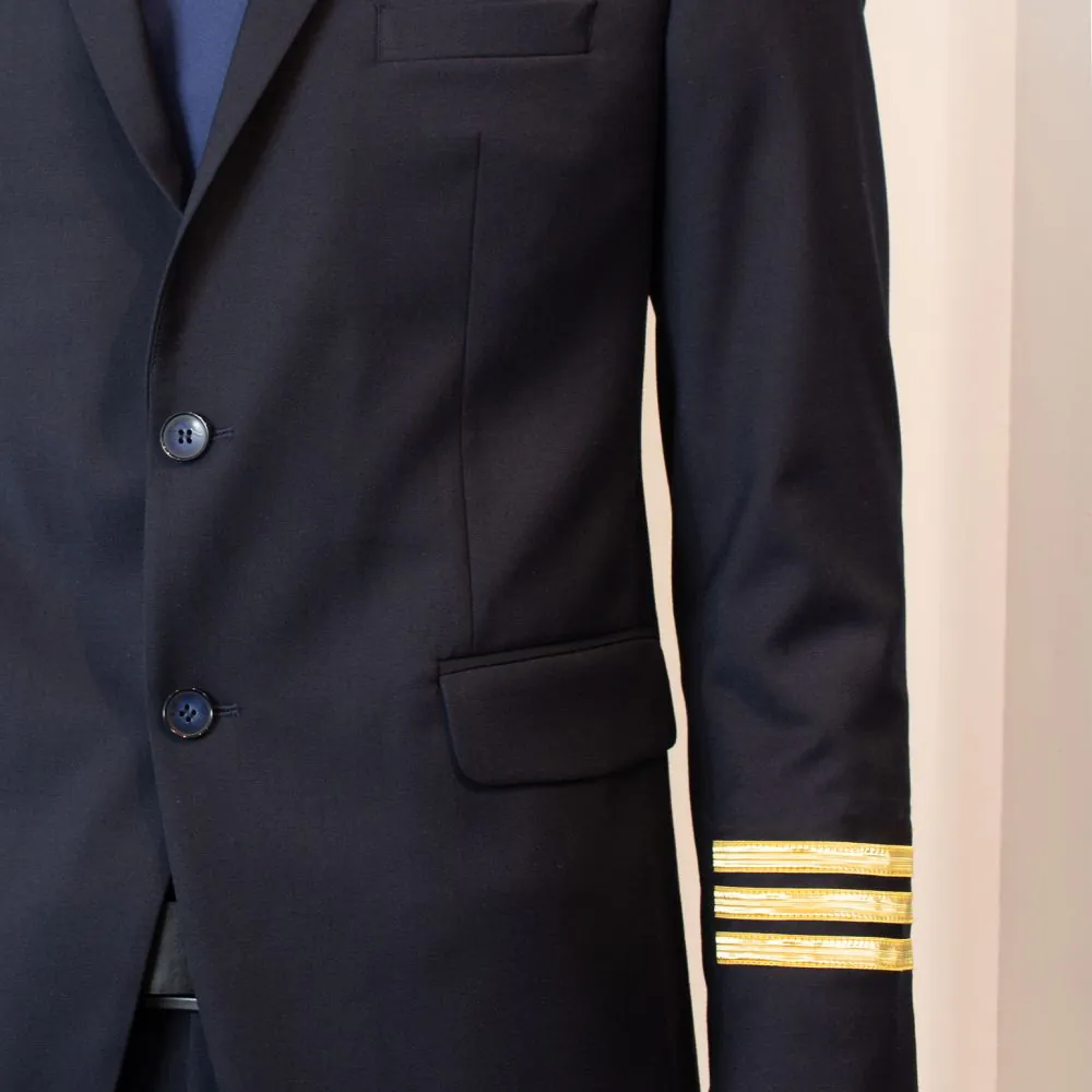 Zahtev za ponudu (RFQ)
TRIBECA - Men's Pilot Uniform Jacket - Gold - 3 Row Braid
TRIBECA - Men's Pilot Uniform Jacket - Gold - 3 Row Braid