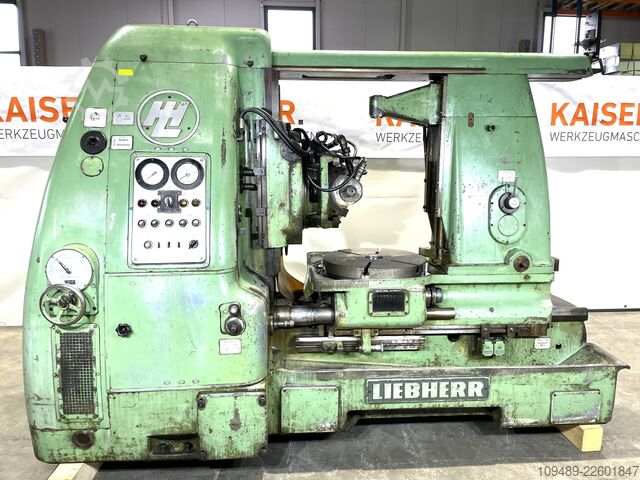 Mašina za odvalno glodanje zupčanika / Liebherr S800
Liebherr - Lorenz S 800 / Abwälzfräsmaschine