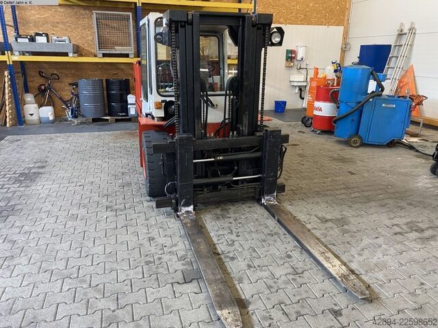 Viljuškar - Električni
KALMAR EB 4,5-500