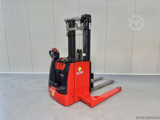 L 20 kao * DEMO * Atex EX * Proplan 2GD / Z1 & 21 & 22 * Triplex FFL * NOVA baterija !!
LINDE L 20 as * DEMO * Atex EX * Proplan 2GD / Z1 & 21 & 22 * Triplex FFL * NEW battery !!