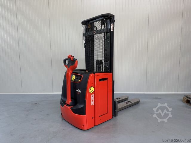 L 16 * DEMO * Atex EX * Proplan 3G / Z2 * Triplex FFL * NOVA baterija !!
LINDE L 16 * DEMO * Atex EX * Proplan 3G / Z2 * Triplex FFL * NEW battery !!