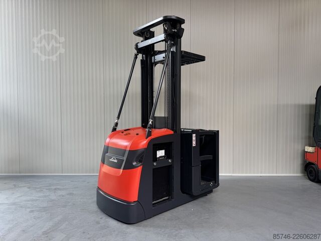 V 10 / * DEMO !! DUPLO upravljanje !!
LINDE V 10 / * DEMO !! DOUBLE steering !!