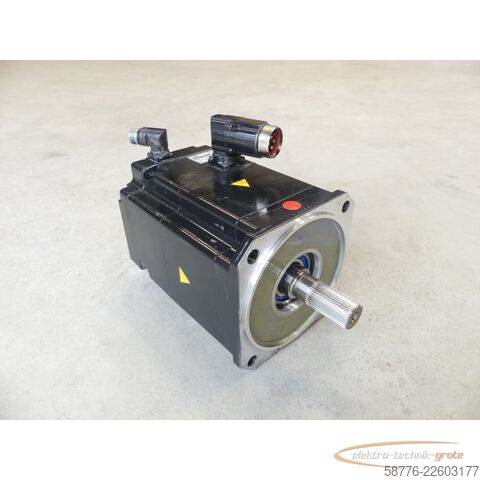 Upravljačka jedinica
KUKA 1FK7103-5AF81-1YY3-Z S17 Servomotor SN: YFW750709703016