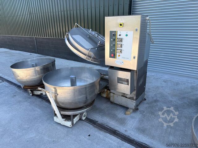 Vila mikser
VMI 2330MAEHW Fork Mixer & 2 x Bowls