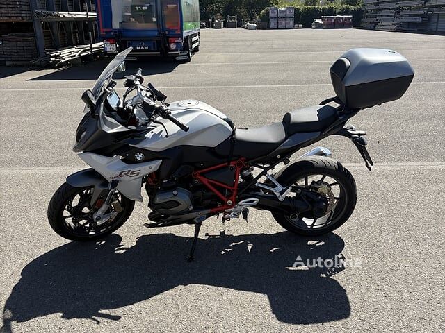 Prodaje se BMW R1200RS motocikl na aukciji