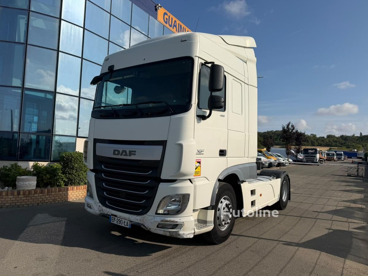 DAF XF105 460 tegljač