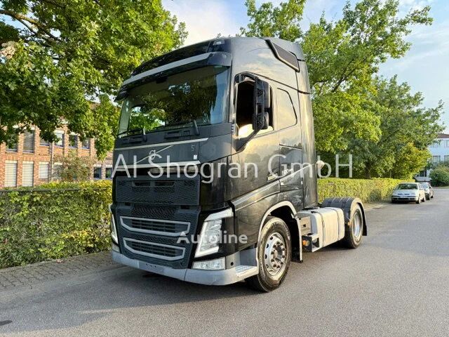 Volvo FH 500 Globetrotter / 2 x Tank / Euro6 tegljač
