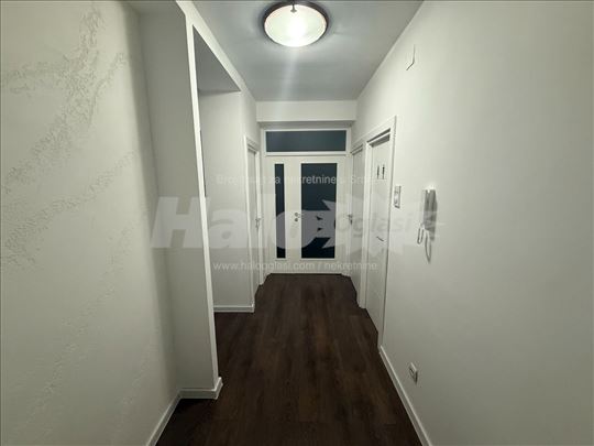 Poslovni prostor – 70 m² –kod Opštine Voždovac.