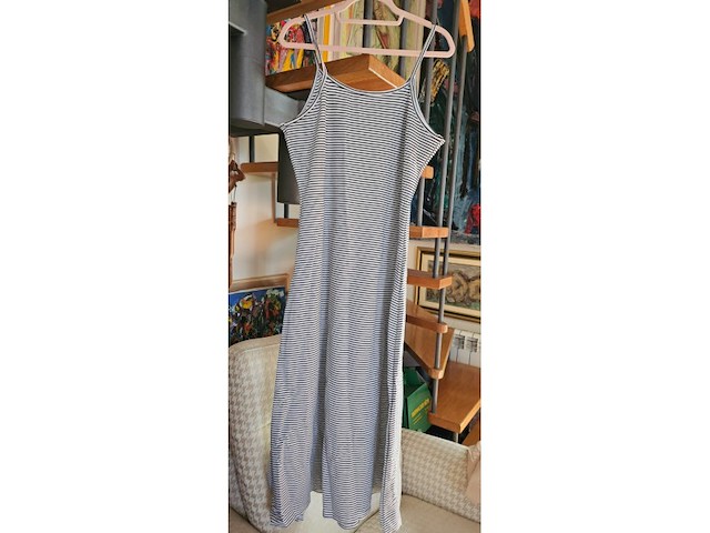 Pamucna crno-bela striped maxi haljina, novo