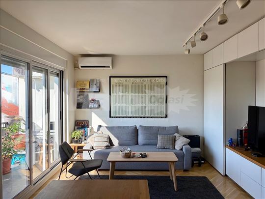 Lion, 57m2, opremljen, parking, 4100 eur/m2