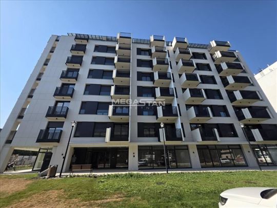 Kvart 64, lux sa garažom