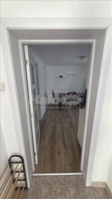 Stan za izdavanje od 35m2 400 e