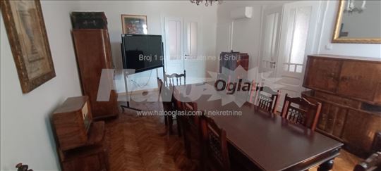 Petrovaradin, za lekarsku ordinaciju, kancelariju