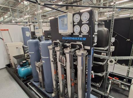 Mašina za rezanje vodenim mlazom Electrovert AQUASTORM 200