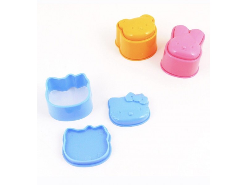 388. Set plasticnih kalupa
