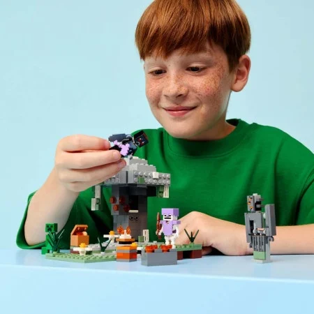 Lego minecraft bleda bašta ( 1045151 )