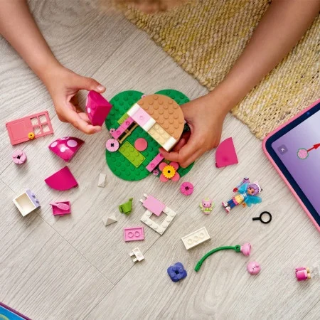 Lego gabby's dollhouse baštenska kuća ( 1047298 )