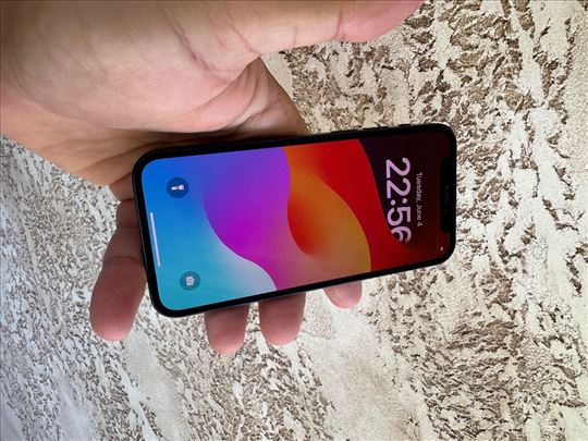 iPhone 12 Mini 100% baterija