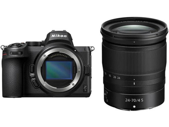 Nikon Fotoaparat Z5 + 24-70mm f/4