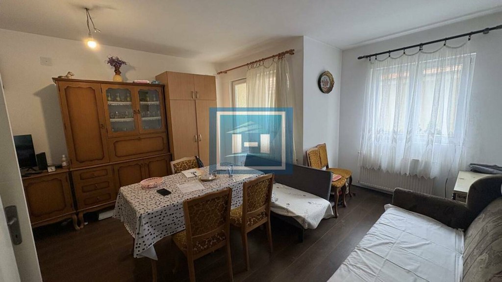 Garsonjera, Jagodina | Izdavanje · 27m² · 150€