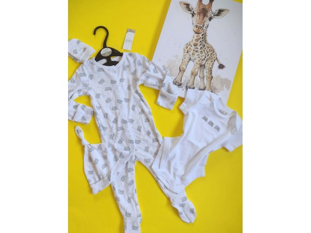 Nov M&;C0 set iz 4 dela 3-6m