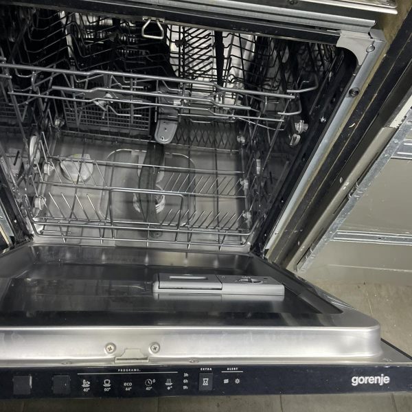 Gorenje totalno ugradna sudo masina