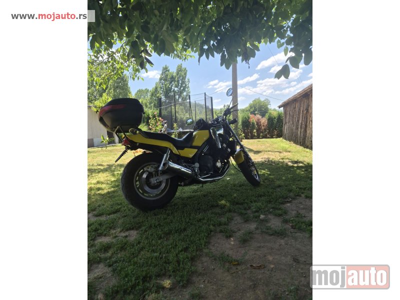 Yamaha FZX