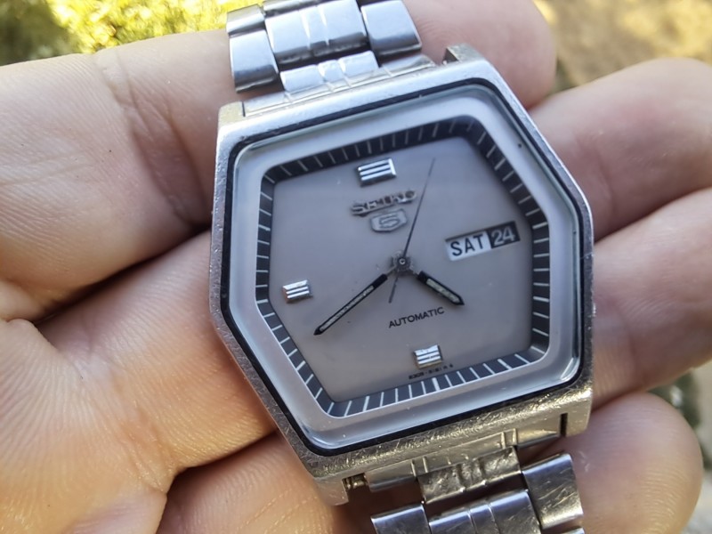 Seiko 5 muški sat automatik