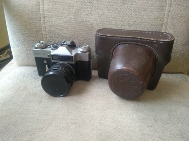 foto aparat zenit e
