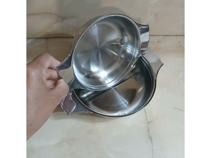 Komplet ovalnih činija od Inox-a sa drškama
