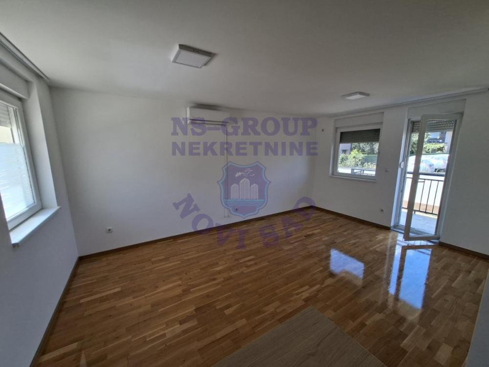 Troiposoban stan na prodaju, 74m2, 165.000€