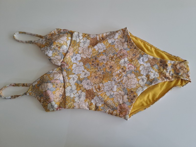 POSLEDNJI KRUG **LILY LOVES** sareni kupaci-vel.36
