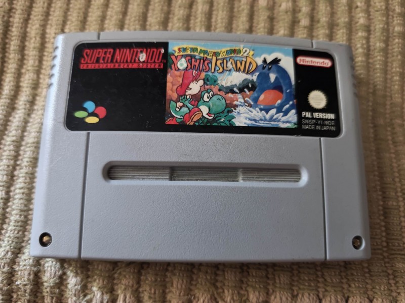 Super Mario World 2 - Super Nintendo
