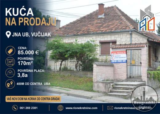 NA PRODAJU! Useljive dve kuće na korak od centra Uba