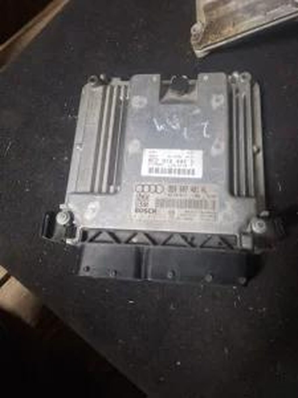 ECU MOTORNI RACUNAR A4 B7. 8E0907401AL | ECU motorni racunar