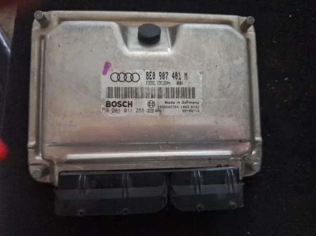 ECU MOTORNI RACUNAR. A4 B6. 8E0907401M | ECU motorni racunar