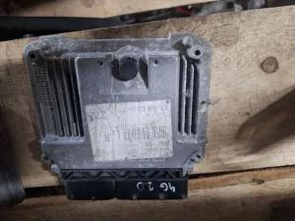 ECU MOTORNI RACUNAR A6 4G. 03L906018LA | ECU motorni racunar