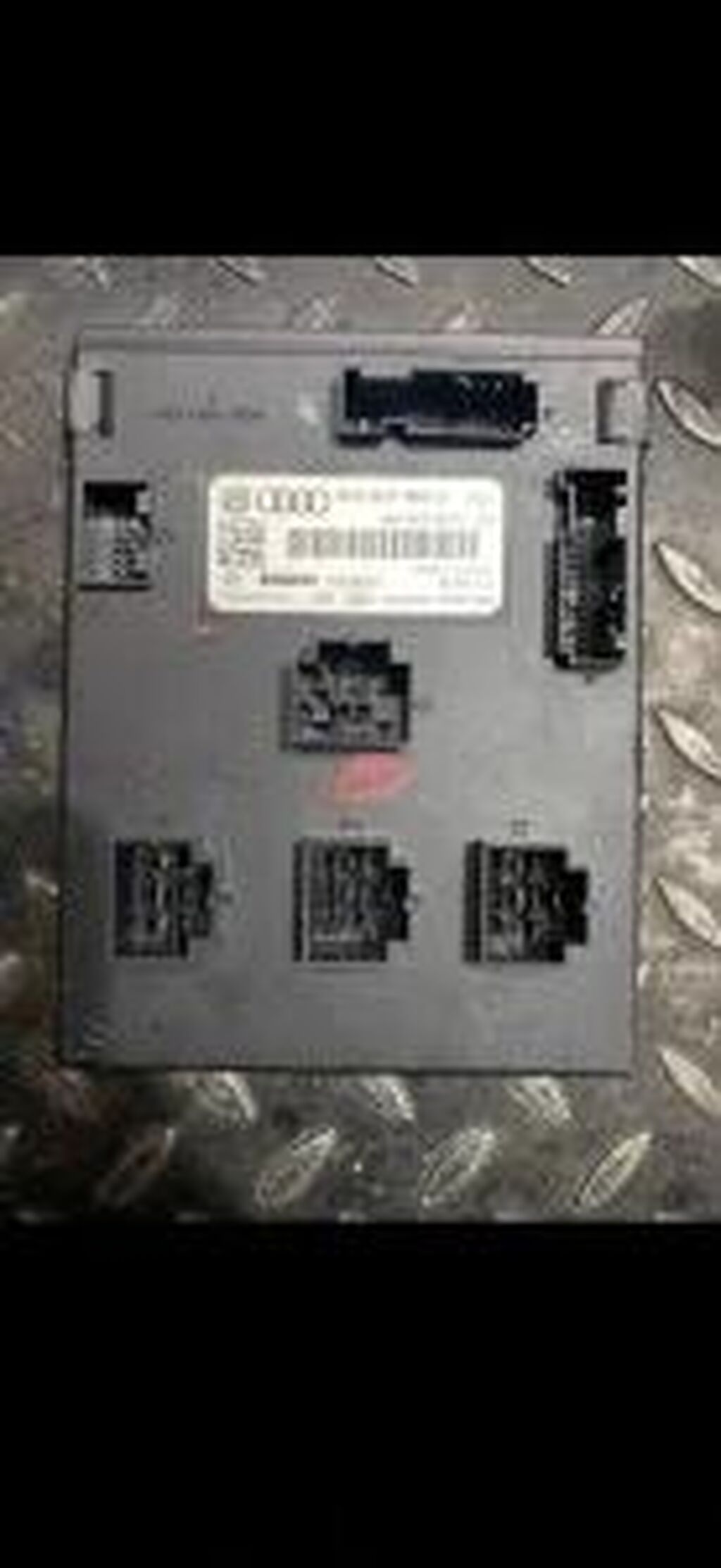AUDI Q5 BCM MODUL 8K0907063D | Audi delovi zemun altina 06********