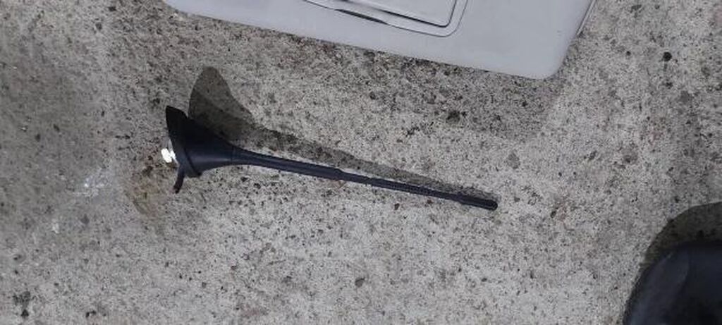 FIAT PUNTO ANTENA | Ispravno