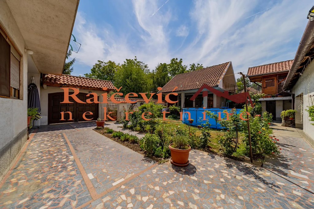 Prodaja, kuća, 484m², Pančevo, Srbija
