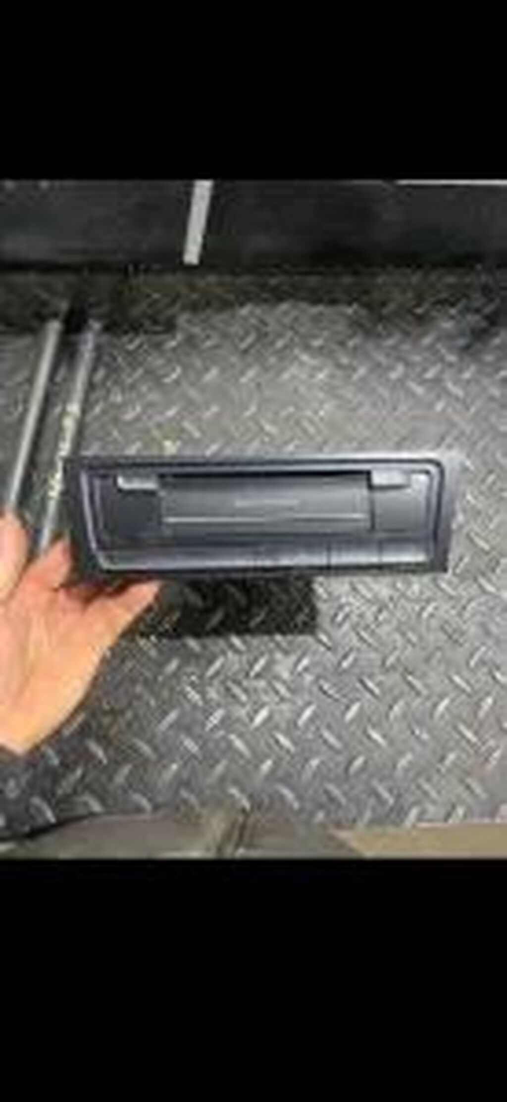 AUDI Q5 MMI MULTIMEDIJA 8T1035666A 8T2035666A | Audi delovi zemun