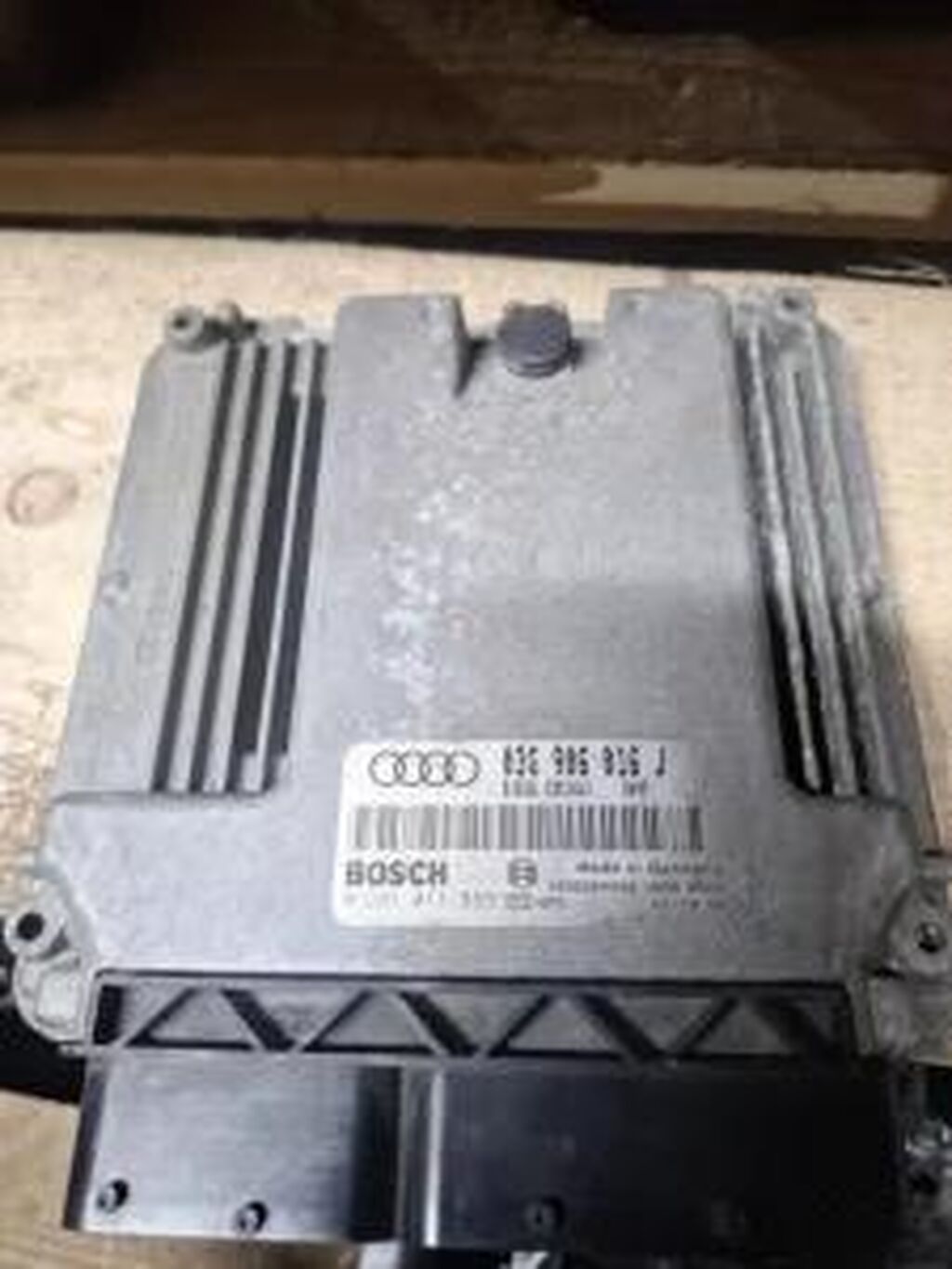 ECU MOTORNI RACUNAR. A3 8P. 03G906016J | ECU motorni racunar
