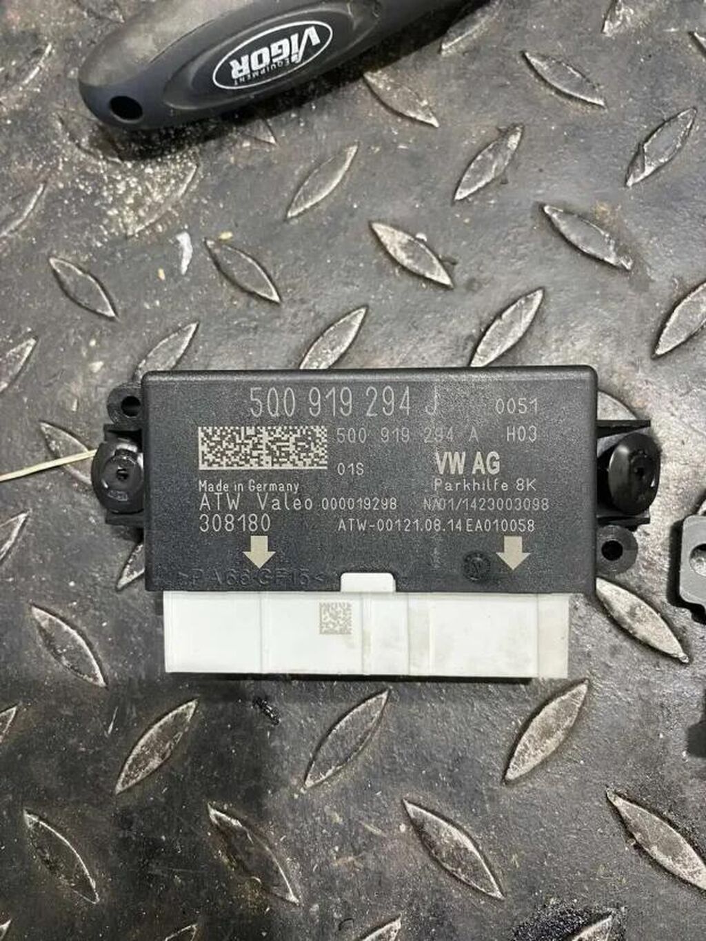 MODUL PARKING SENZORA AUDI VW 5Q0919294 | audi delovi zemun