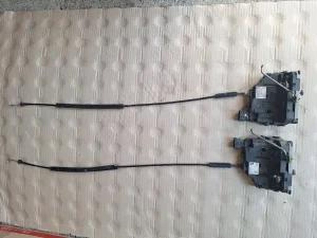 FIAT GRANDE PUNTO ELEKTRONSKA BRAVA U VRATIMA | Elektronska brava u