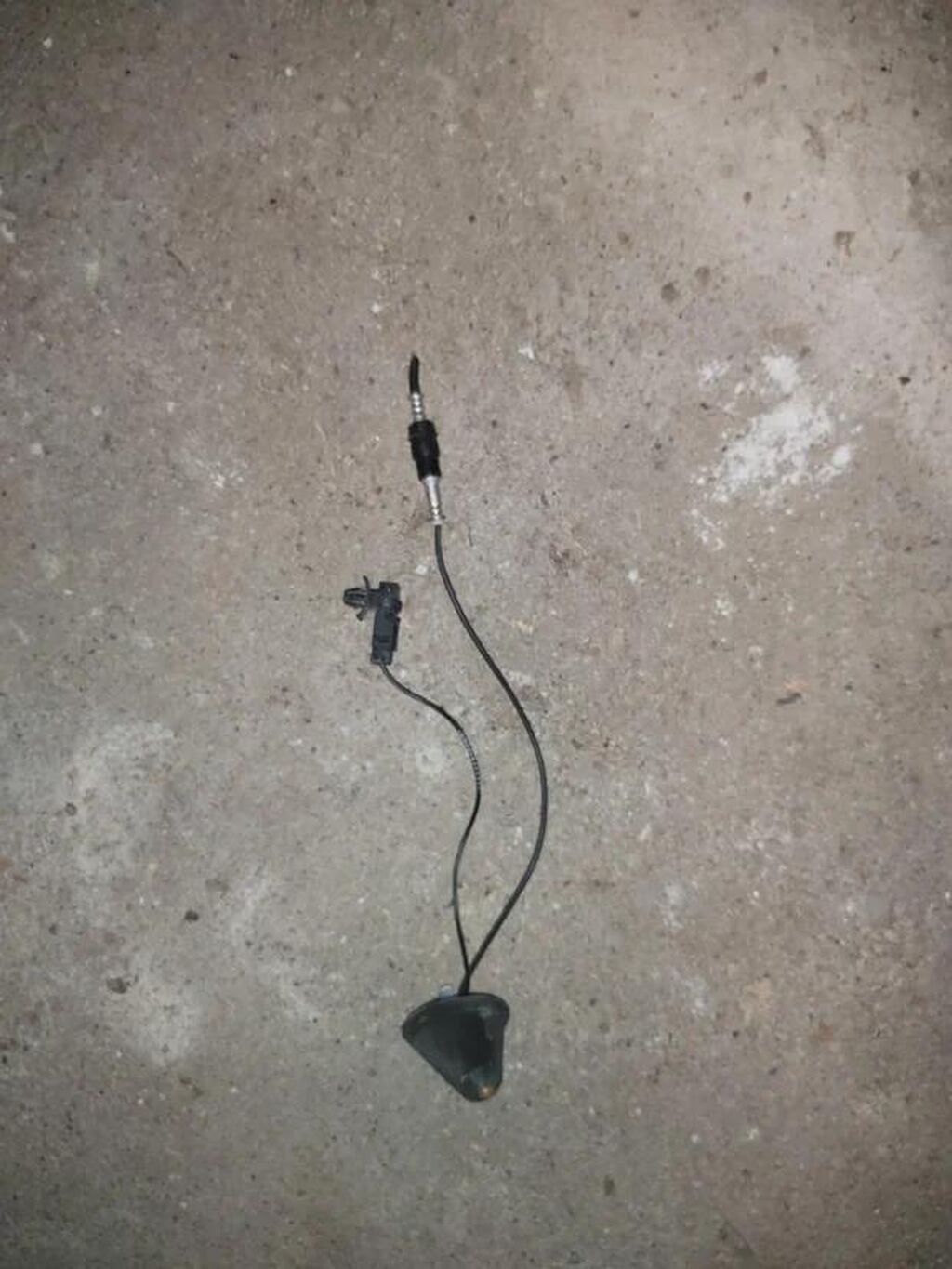ALFA 147 ANTENA | Komplet antena skinuta sa alfe 147