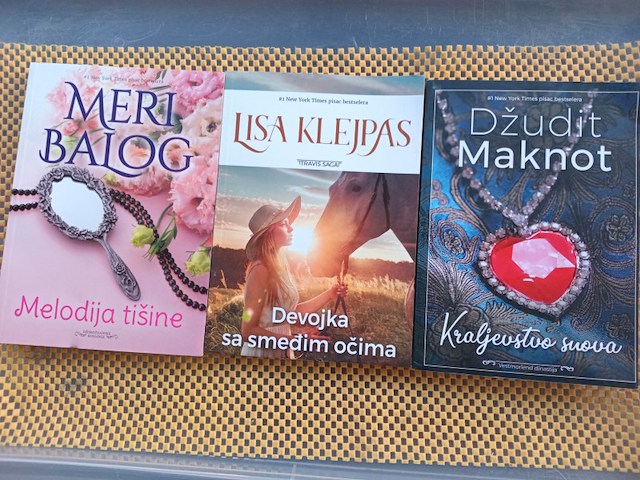 Devojka sa smedjim ocima - i dve na poklon