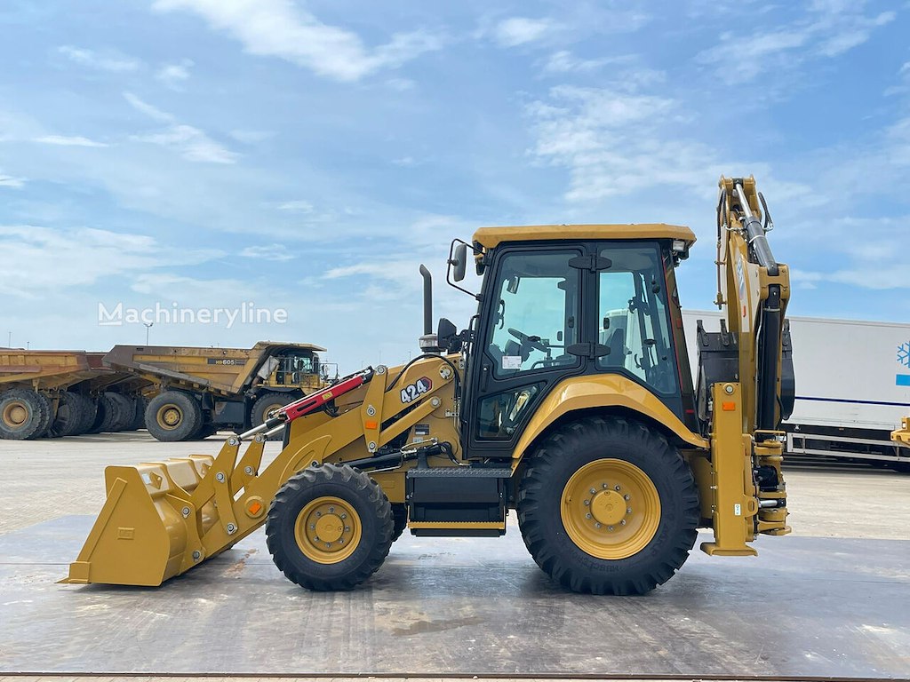 Novi Caterpillar 424 bager-utovarivač